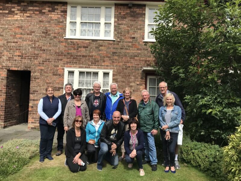 Liverpool: Private Beatles Tour - Transportation and Comfort