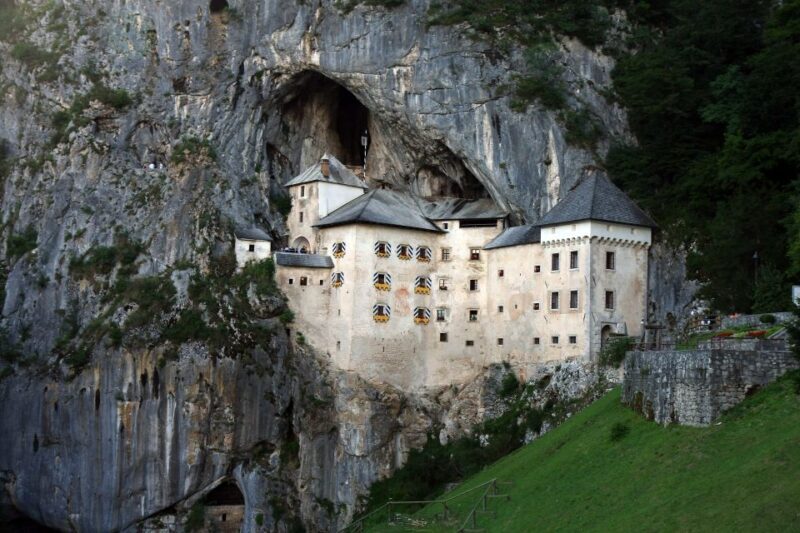 Ljubljana: Postojna cave & Predjama castle small group tour - Introduction: Why This Tour Stands Out