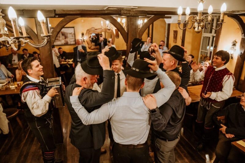 Ljubljana: Traditional Slovenian Dinner and Show - A Closer Look at the Experience