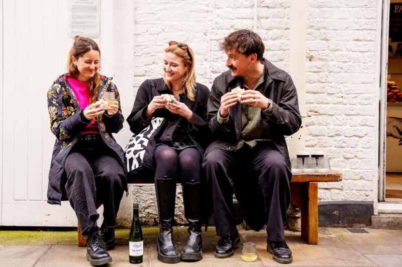 Local Foodie Adventure in London: 10+dishes, drinks and more - Key Points