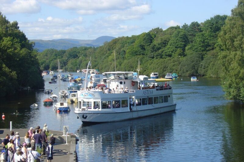 Loch Lomond, Highlands & Stirling Castle Tour from Edinburgh - FAQ  