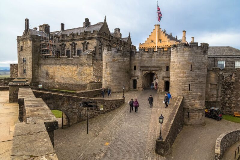 Loch Lomond, Stirling Castle, & Kelpies Tour from Edinburgh - Who is This Tour Best For?