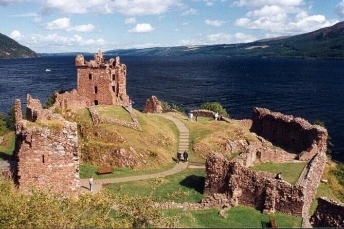 Loch Ness, Cawdor Castle, Outlander Sites & More from Inverness - Key Points  