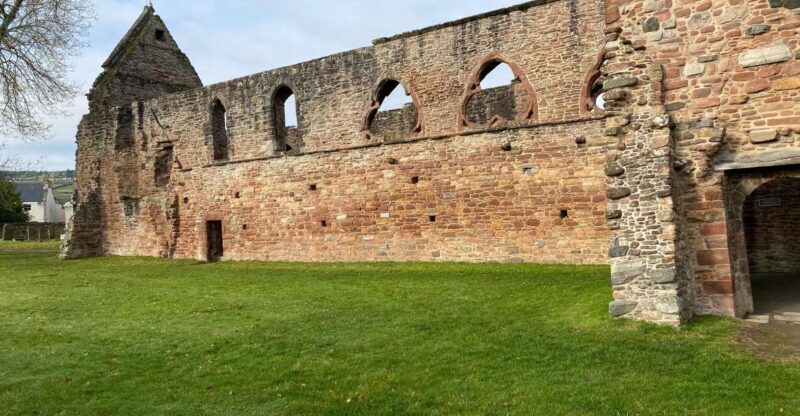 LOCH NESS, INVERNESS, CLAVA CAIRNS & MORE FROM INVERGORDON - FAQ