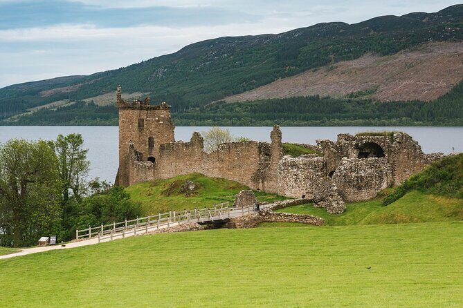 Loch Ness, Outlander and Highlands Private Chauffeur Tour from Inverness - Why Travelers Love This Tour