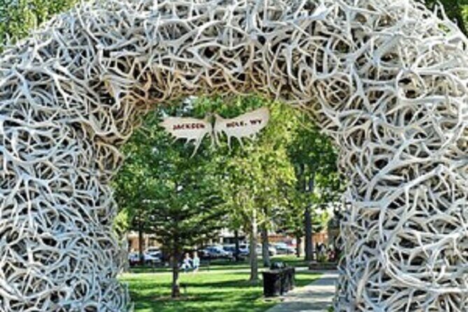 Lodging at Old Faithful Yellowstone&Grand Teton Small Group 4-day - The Experience in Detail