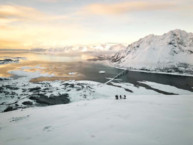 Lofoten Islands: Guided Snowshoeing Tour - Uphill version - An In-Depth Look at the Tour Experience