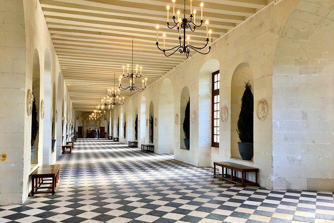 Loire Valley Royal Castles Guided Small group Day Trip from Paris - FAQ