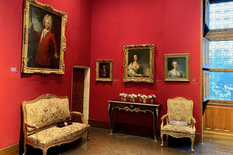 Loire Valley Royal Castles Small Group Day Trip from Paris - FAQ