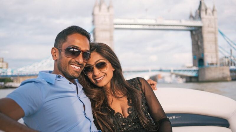 London: 2 hour private luxury Thames boat cruise / hire - An In-Depth Look at the Thames Cruise Experience