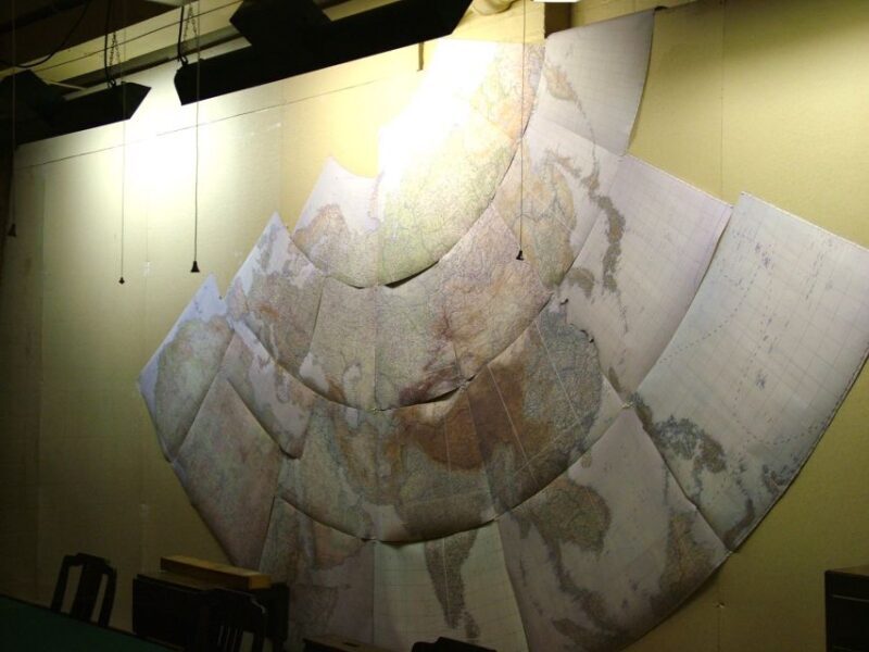 London: 30 Top Sights and Churchill War Rooms Tour - Real Guests, Real Insights