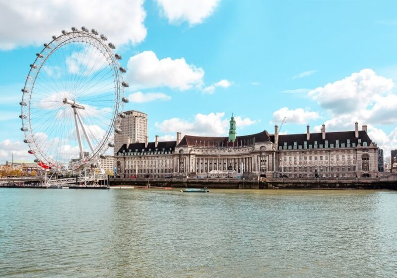 London: Afternoon Tea Cruise on the River Thames - FAQs