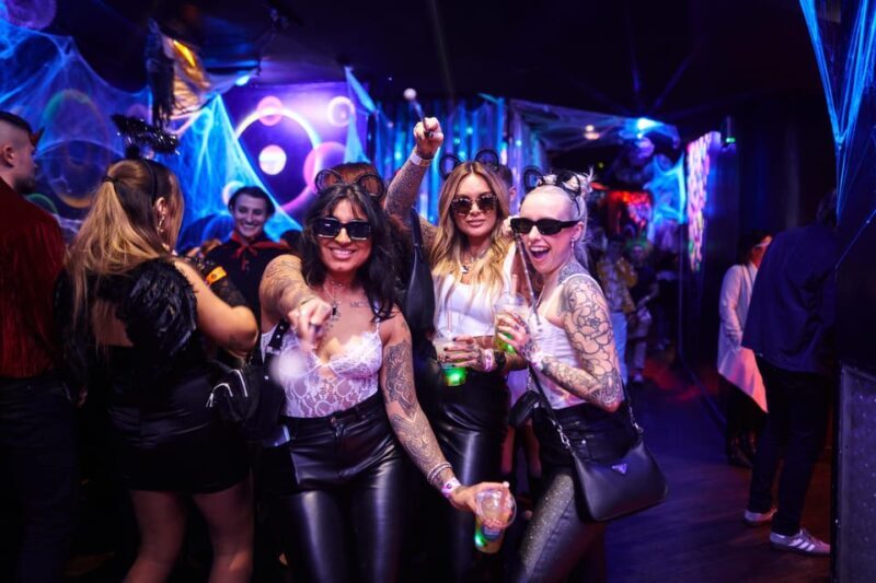 London: Bar and Club Crawl to 5 Central London Venues - Key Points
