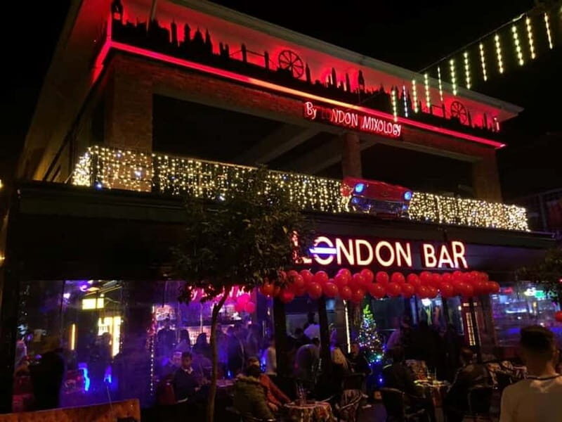 London Bar Meetup: Entry, Safe Original Drink & Transfer - The Experience Itself — What to Expect