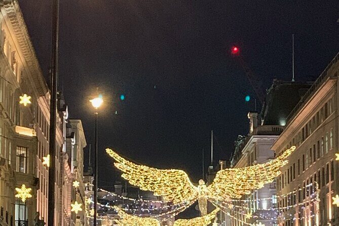 London Bespoke Black Cab Christmas Lights & Sights Private Tour - Trafalgar Square