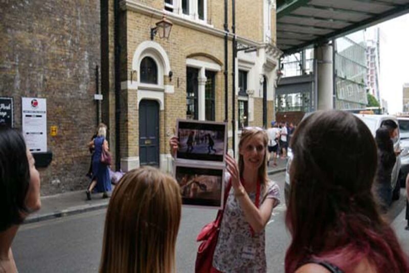 London: Bridget Jones 2Hour Walking Tour - Who Will Love This Tour?  