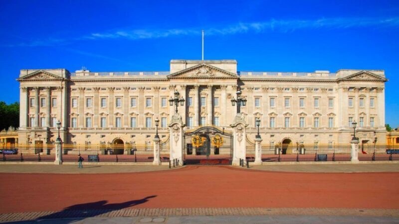 London: Buckingham Palace & Changing of the Guard Experience - Introduction