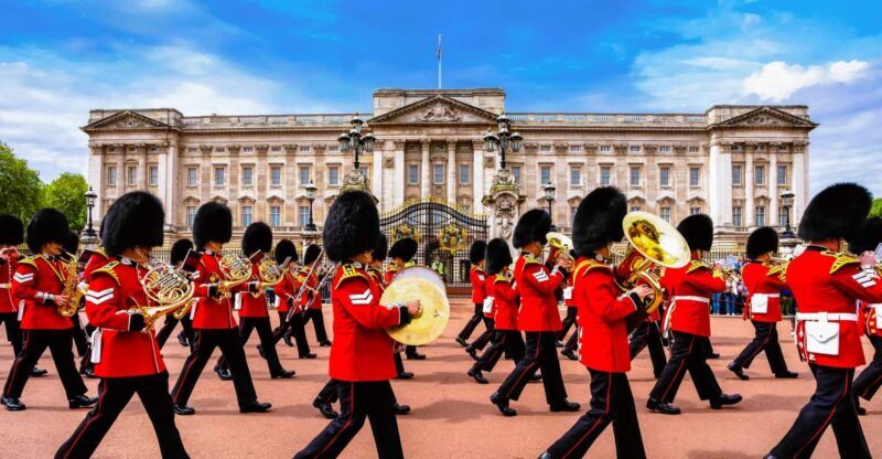 London: Buckingham Palace Entry & Changing of the Guard Tour - Authentic Review Insights