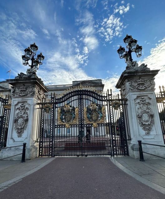 London: Buckingham Palace & Westminster Guided Walking Tour - A Deep Dive into the Tour Experience  