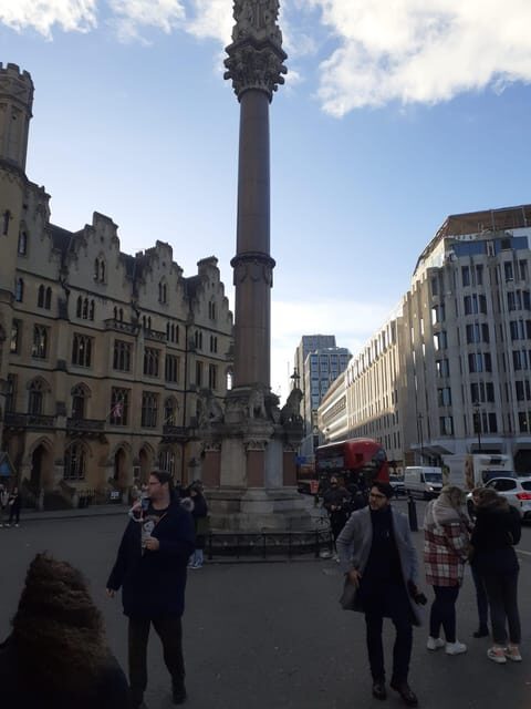 London: Central London Outdoor Tour - FAQ