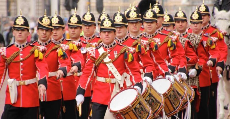 London: Changing of the Guard Private Group or Family Tour - Why This Tour Stands Out