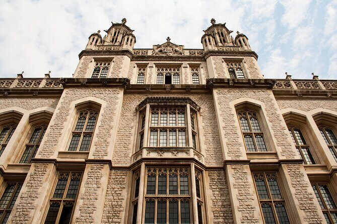 London Charles Dickens Puzzle Questo and Self-Guided Tour - Who Is This Tour Best For?