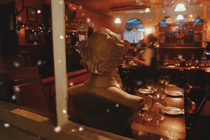 London Christmas Carol & Charles Dickens Small Group Walking Tour - Why This Tour Works