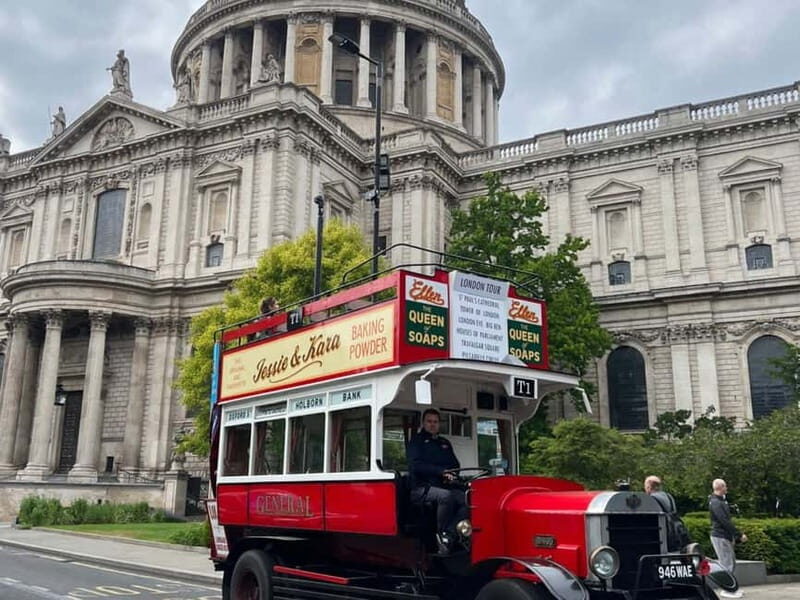London: Christmas Lights & Bites Tour - Practical Details and Considerations