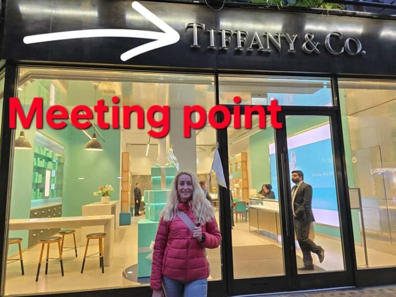 London: Christmas Lights Guided Walking Tour Small Group - Key Points