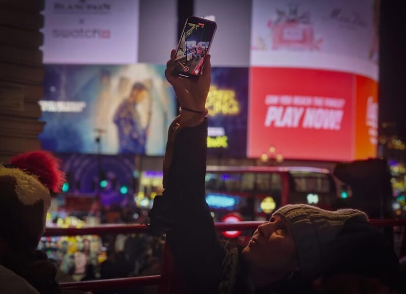 London: Christmas Lights Tour by Vintage Double-Decker Bus - Authentic Insights from Reviews