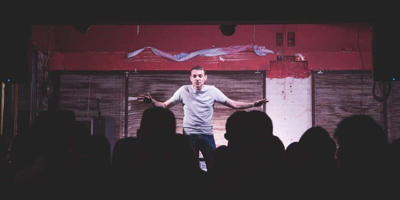 London Comedy Show at City Comedy Club - Who Is This Tour Best For?