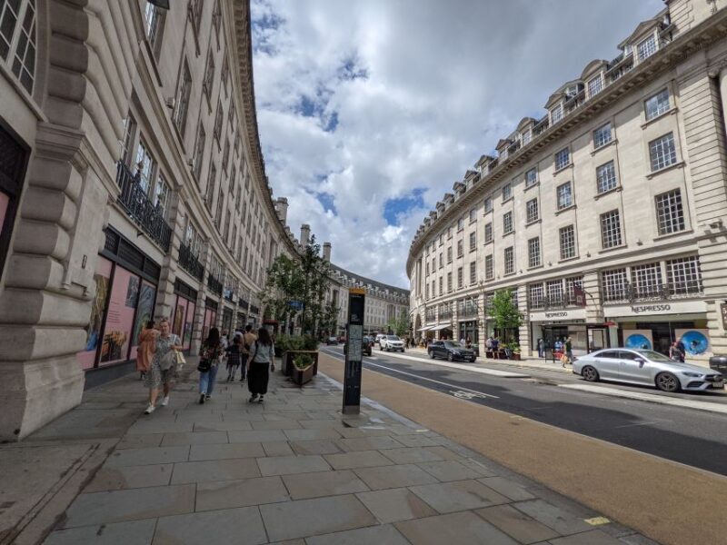 London: Custom Private Tour by Car - FAQ