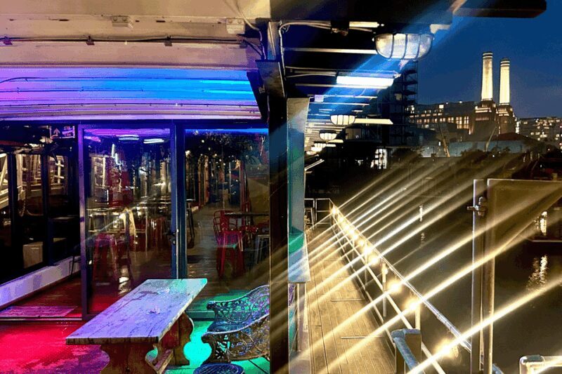 London: Dark Comedy on Iconic Battersea Barge - An Authentic Night of Dark Comedy on Londons Historic Battersea Barge