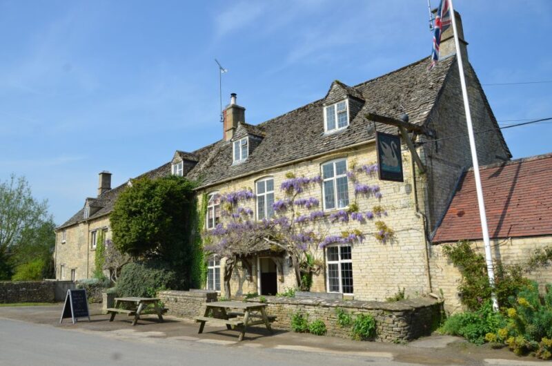 London: Downton Abbey Countryside Black Taxi VIP Tour - Authenticity and Authentic Experiences