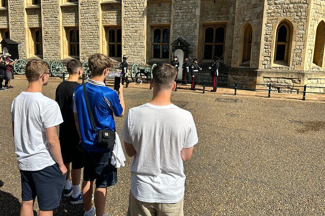 London for Kids Full Day with Westminster Abbey & Tower of London - The Sum Up