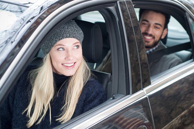 London Gatwick (LGW) Airport Arrival Shared Transfer - Airport to Hotel - Value for Money