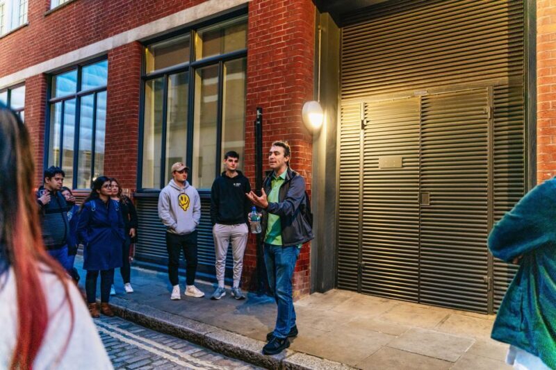 London: Ghastly Ghosts 2-Hour Walking Tour - All Hallows by the Tower