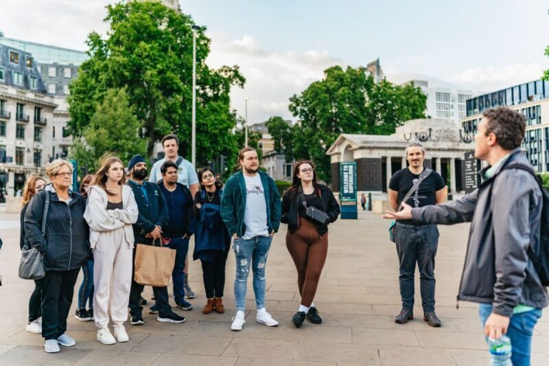 London: Ghastly Ghosts 2-Hour Walking Tour - The Value and Price