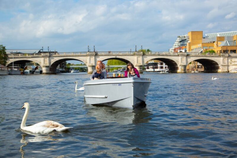 London: GoBoat Rental in Kingston upon Thames - Who Should Consider This Experience?