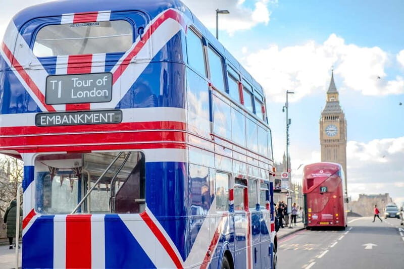 London: Great British Afternoon Tea Bus Tour - The Experience—A Balance of Comfort and Engagement