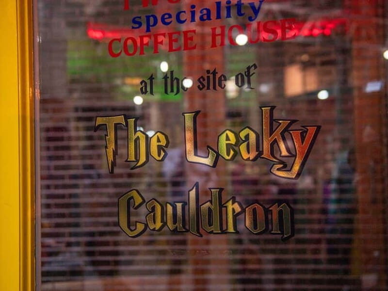 London: Harry Potter Film Locations Sightseeing Bus Tour - Key Points