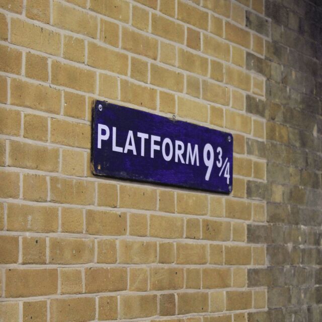 London: Harry Potter Movie Location Tour with an APP - Exploring the Itinerary in Detail