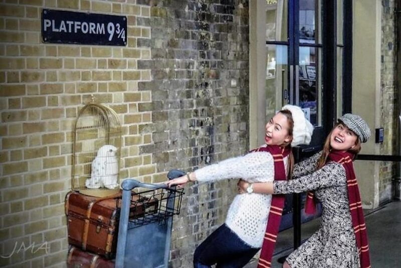 London: Harry Potter Tour with Madame Tussauds Tickets - The Madame Tussauds Experience: Wax Figures and Celebrity Encounters