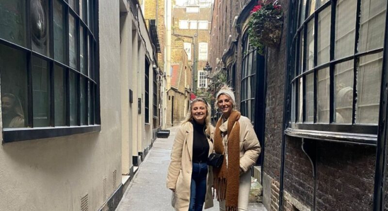 London: Harry Potter Walking Tour with Platform 9 3/4 - Key Points