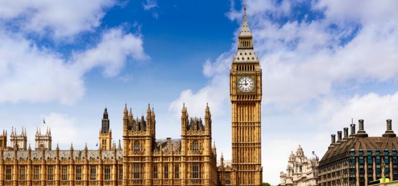 London: Historical Walking Tour in Westminster with an APP - A Closer Look at the Westminster Self-Guided Tour