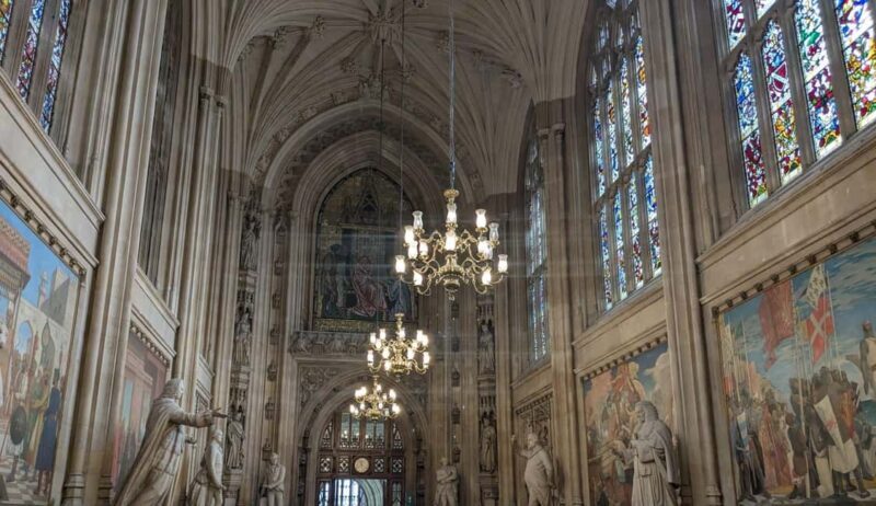 London: Houses of Parliament Ticket & Political London - Exploring the Houses of Parliament: A Practical Review