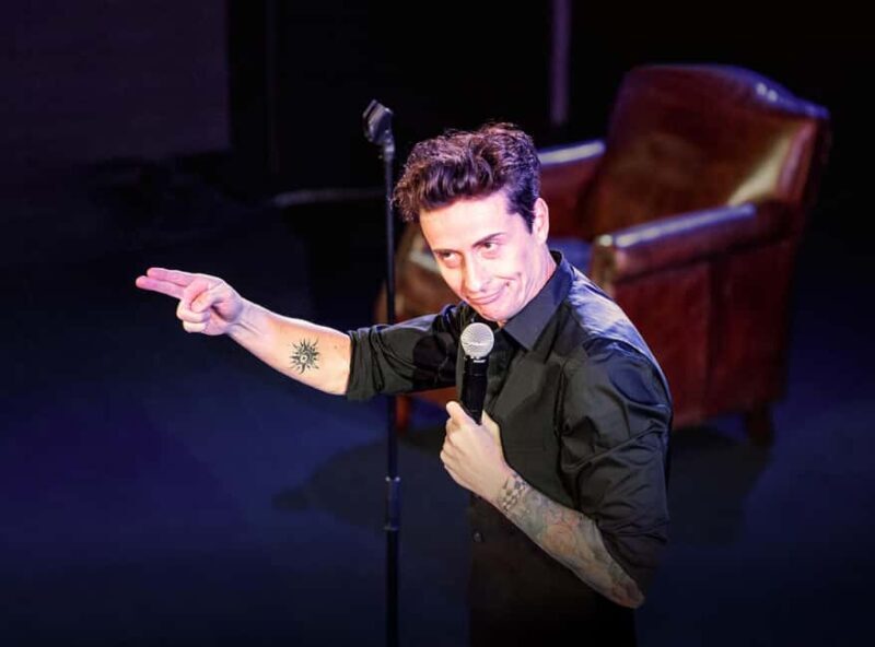 London: International Stand Up Comedy Show, West End - A Closer Look at the Comedy Carnival Experience