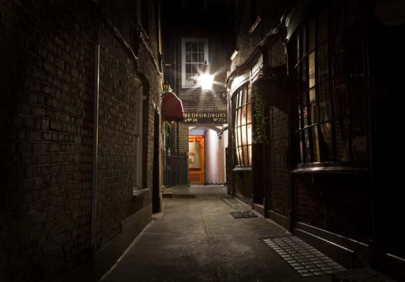 London: Jack the Ripper Walking Tour - What Makes This Tour Stand Out?