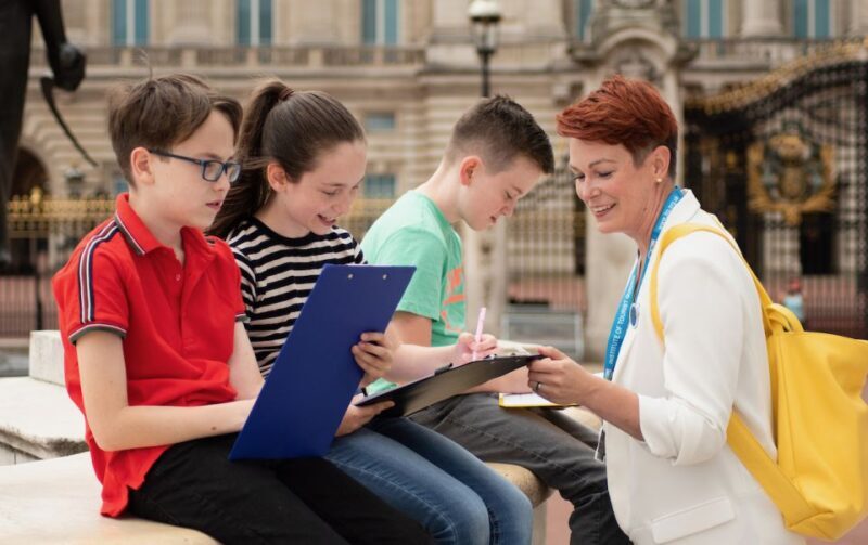London: Kids Activity Tour in English or German - The Value of the Experience