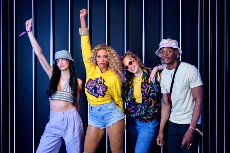 London: London Eye and Madame Tussauds Combo Ticket - Exploring the London Eye